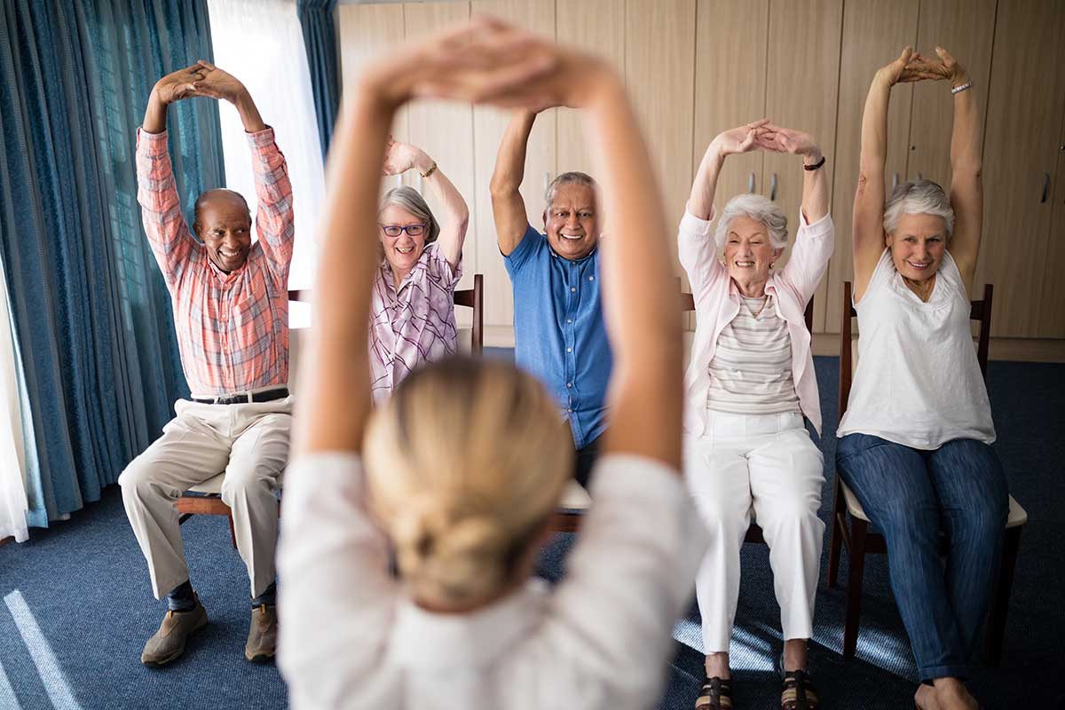 Mental Health Benefits of Socializing for Seniors | Senior Living FL